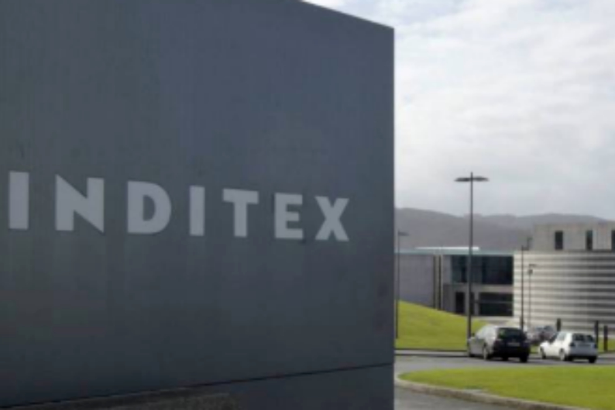 ¿Por qué ha vendido Inditex sus tiendas en Rusia y cuál será su futuro ...
