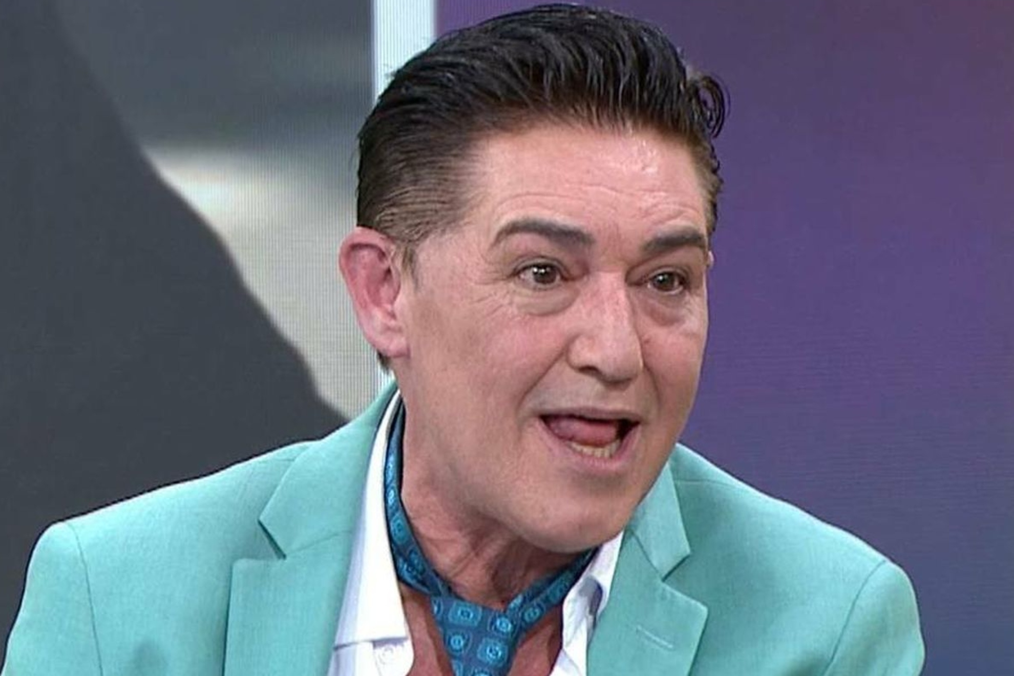 Ángel Garó protagoniza un tenso momento en 'Espejo Público': "No voy a ...