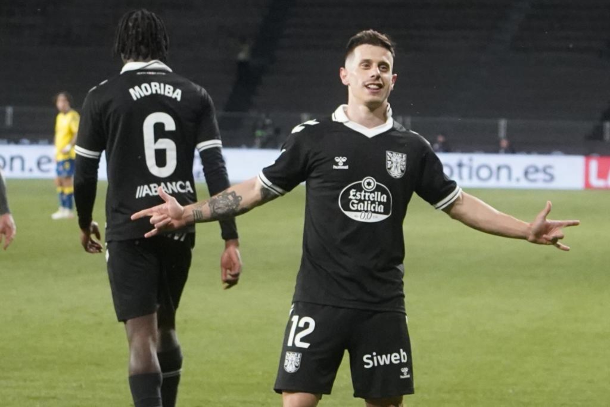 El Sevilla también quiere a Alfon