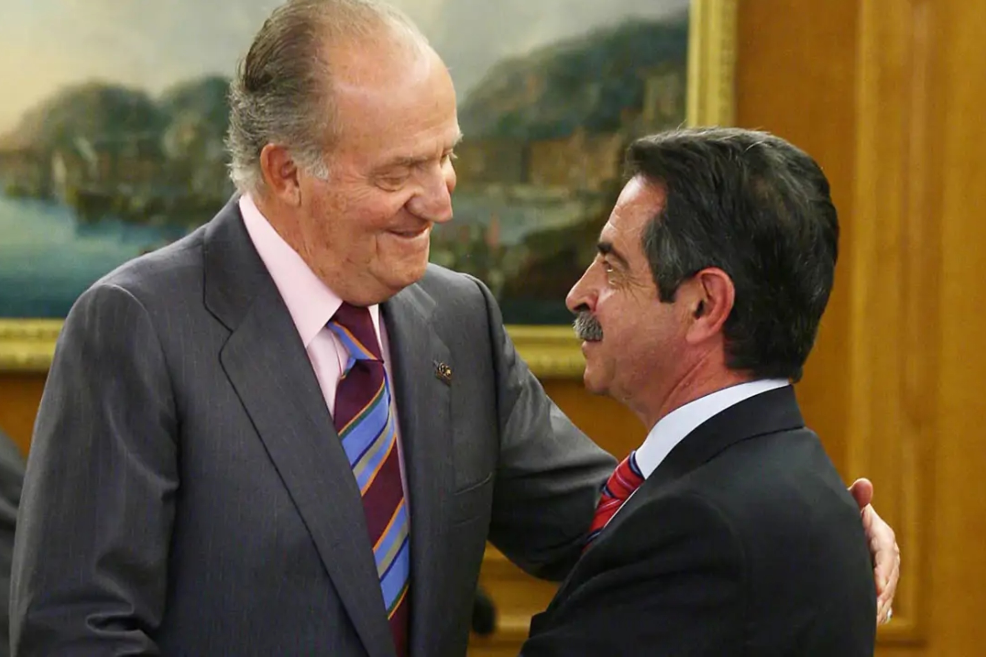 La infanta Elena podría haber sido la responsable de la demanda de Juan Carlos I a Miguel Ángel ...