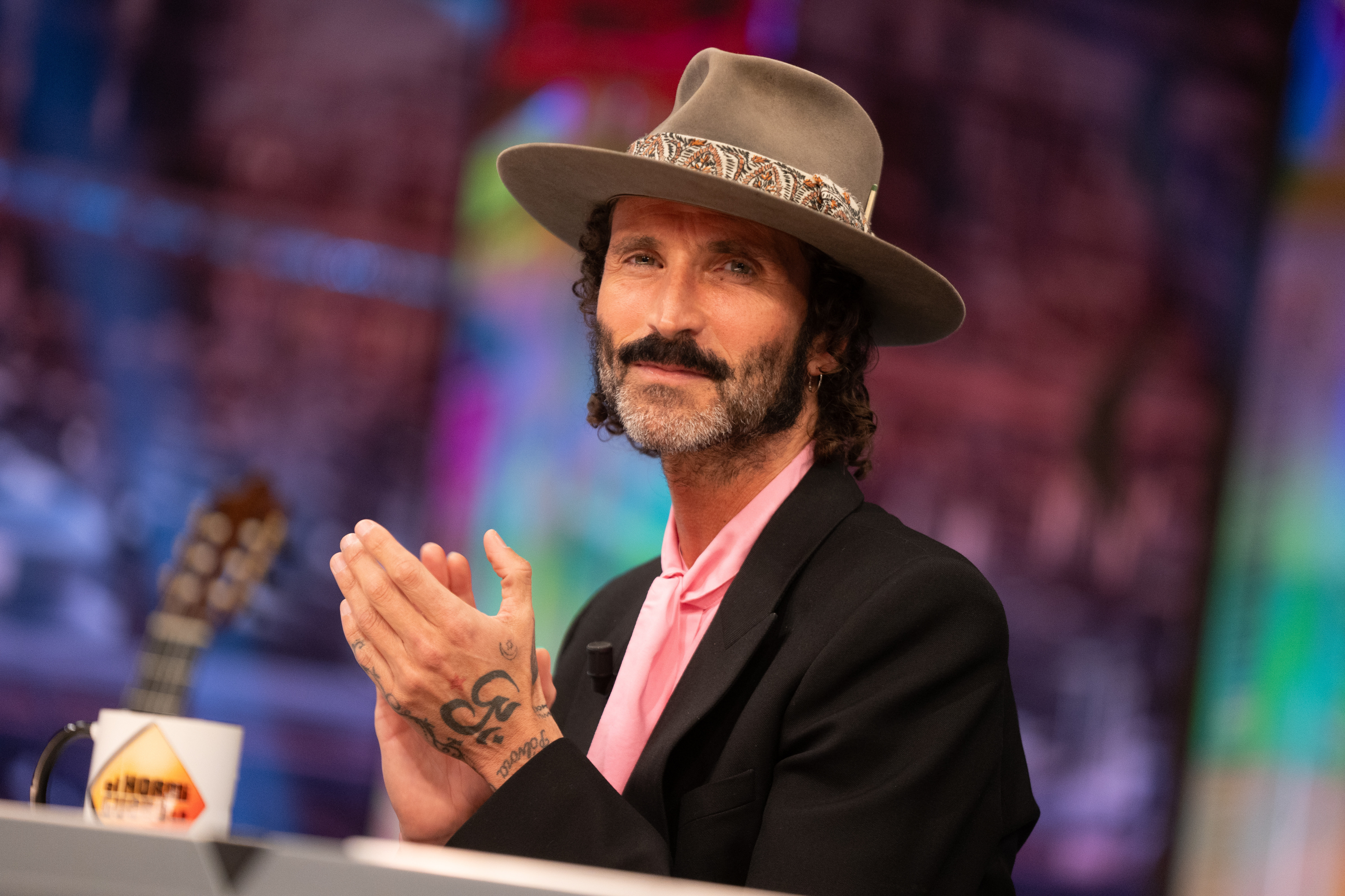 Las mejores imágenes de la visita de Leiva a 'El Hormiguero'