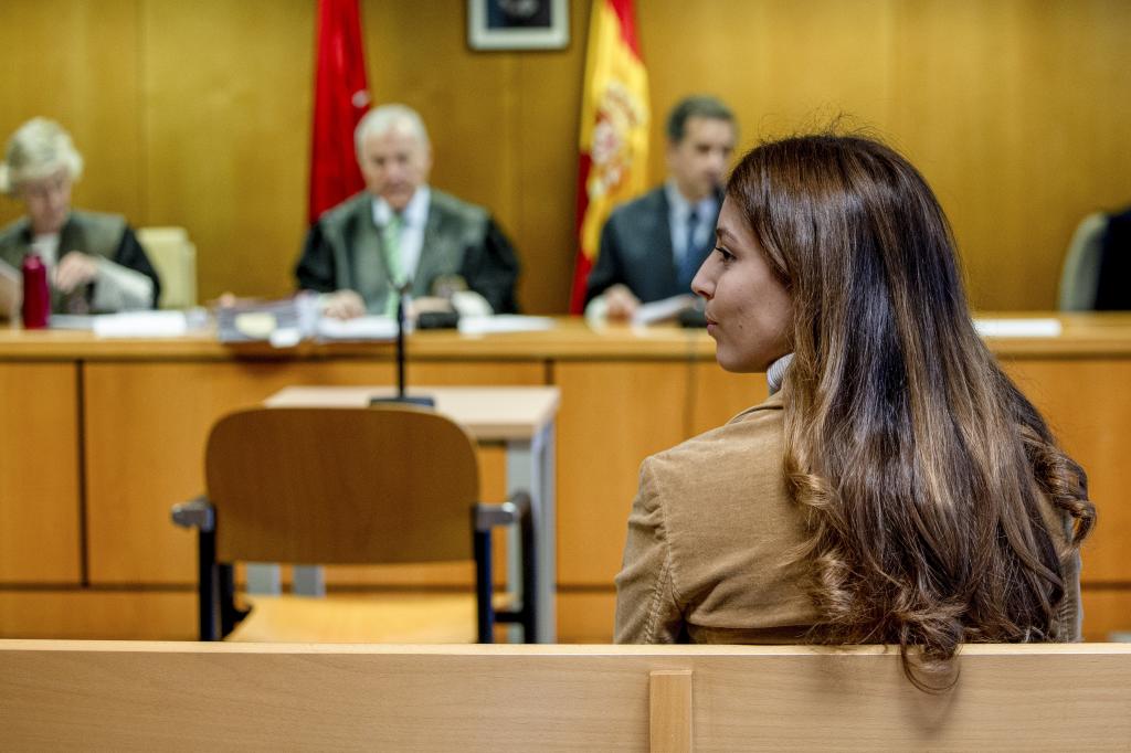 Isabel Peralta, condenada a un año de cárcel por odio a los inmigrantes