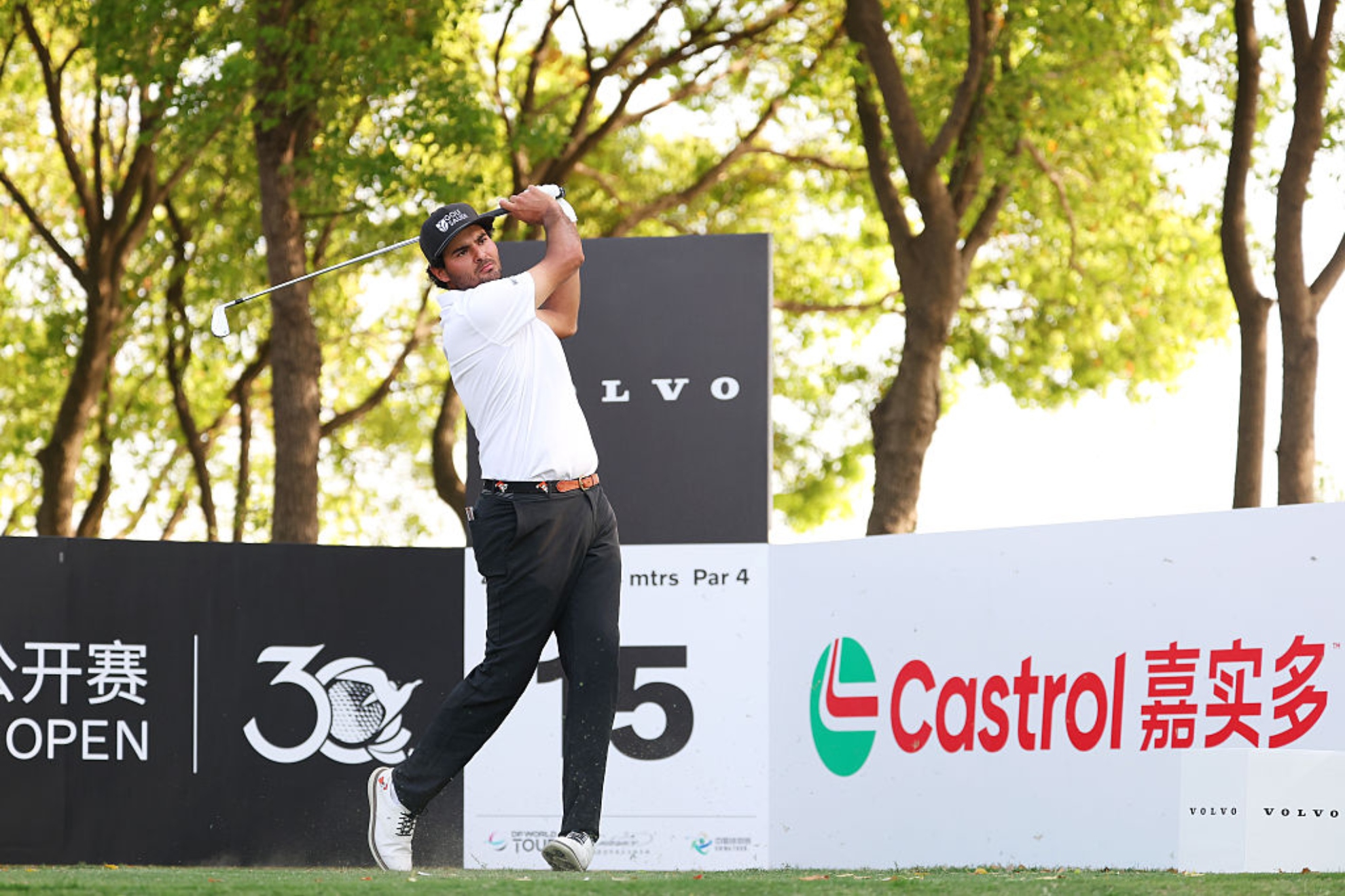 Haotong Li y Chacarra alcanzan a Pulkkanen en el liderato del Abierto de China