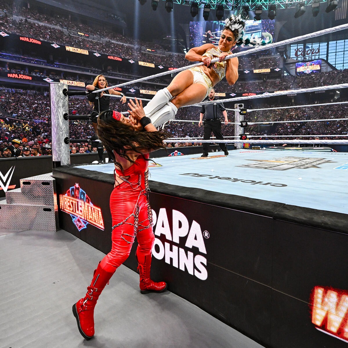 John Cena recupera el cetro en WrestleMania 41