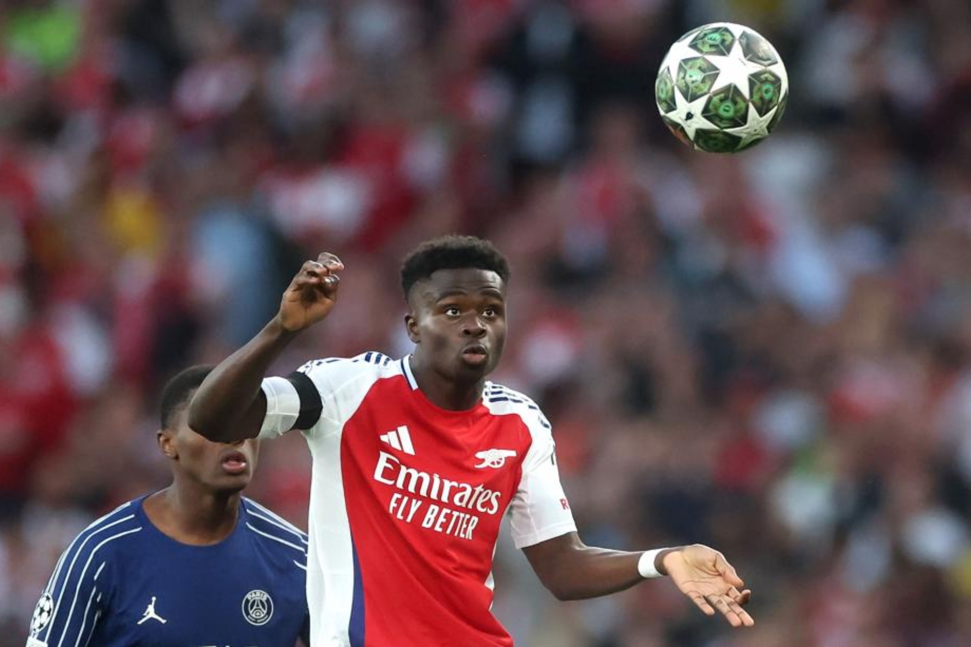 Saka se rinde a Lamine Yamal: "No es normal lo que hace a su edad"