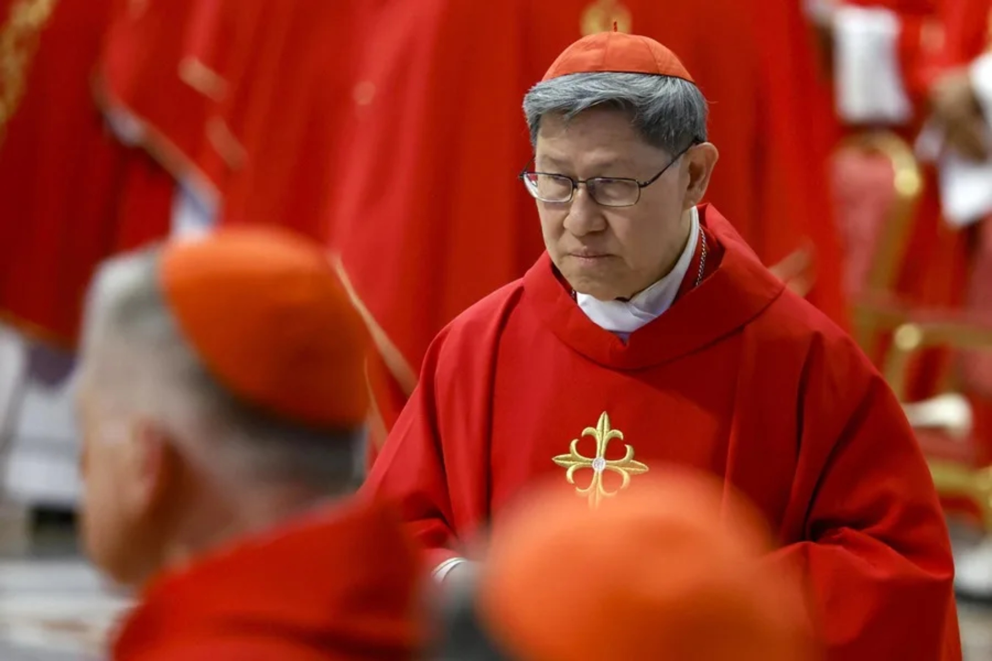 Quién es Luis Antonio Tagle, el cardenal filipino que podría suceder al ...