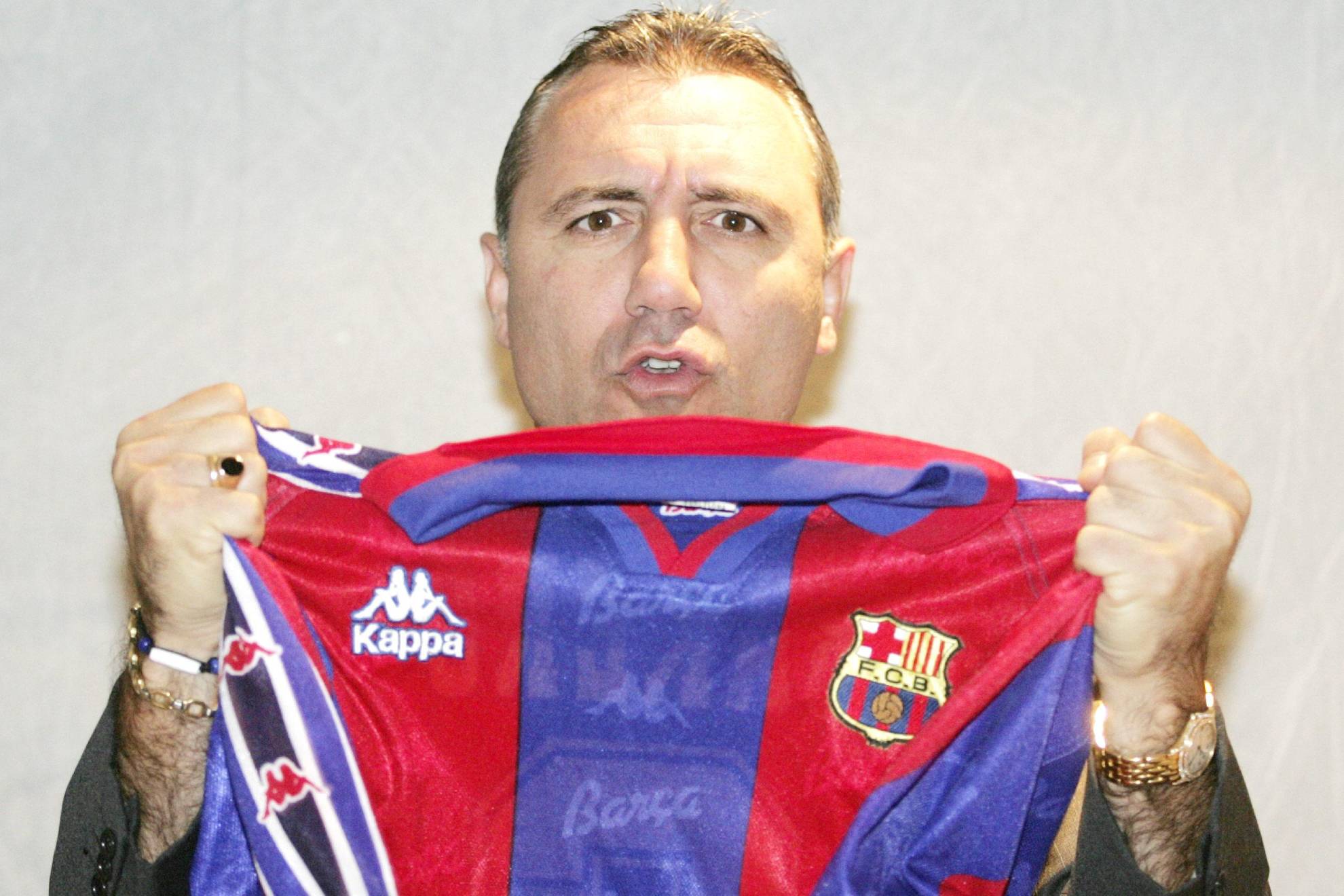 Hristo Stoichkov ataca al Real Madrid con un mensaje codificado con el ...