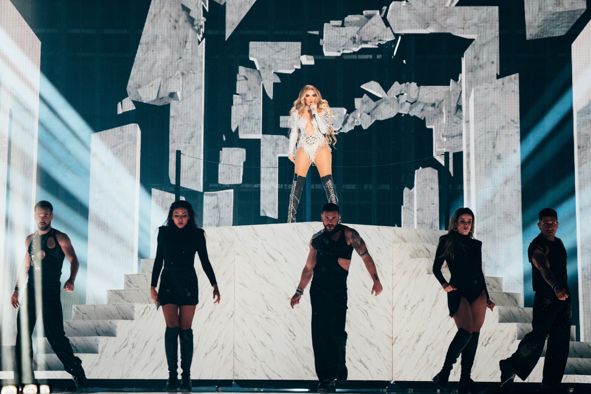 Así ha sido el estreno de Melody en Eurovisión: actuación completa ...