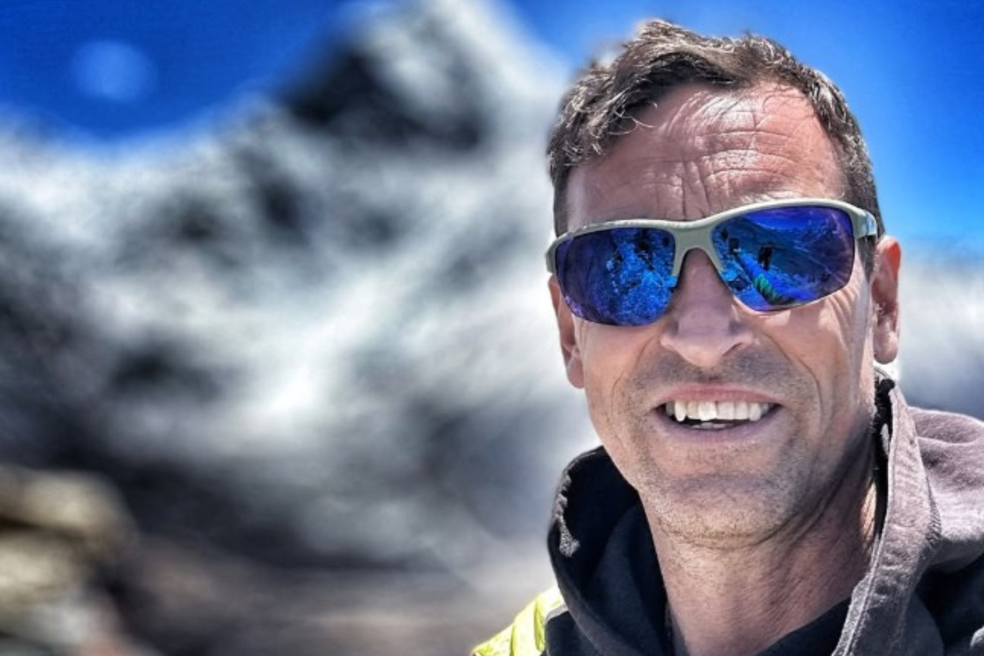 El británico Kenton Cool amplía su leyenda en el Everest: más cimas que ...