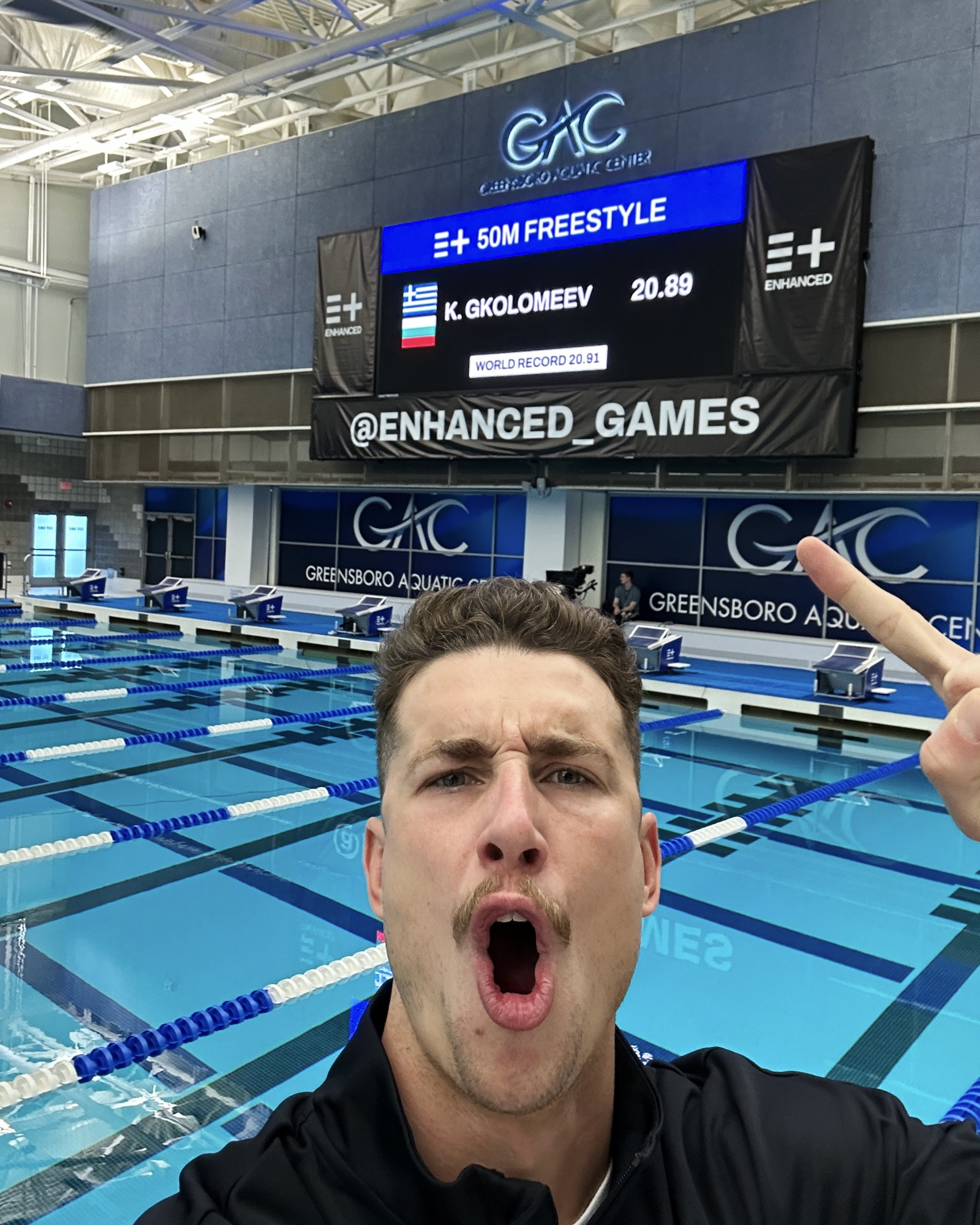 Gkolomeev bate el récord mundial de 50 libre... con dopaje