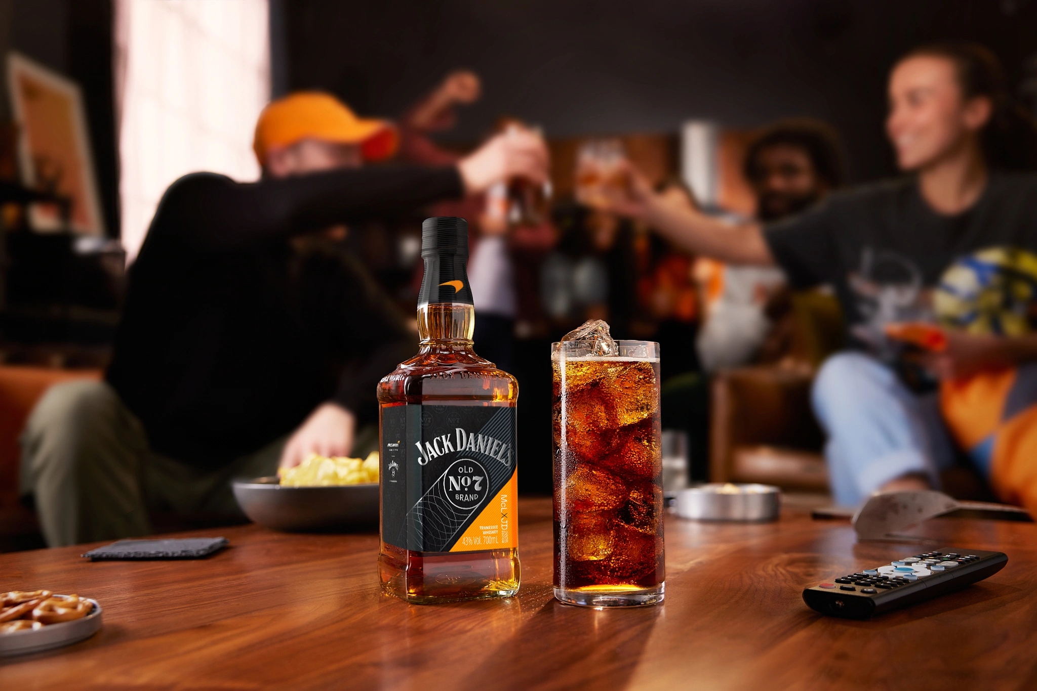 Jack Daniel’s y McLaren Fórmula 1 Team lanzan un nuevo whiskey de ...