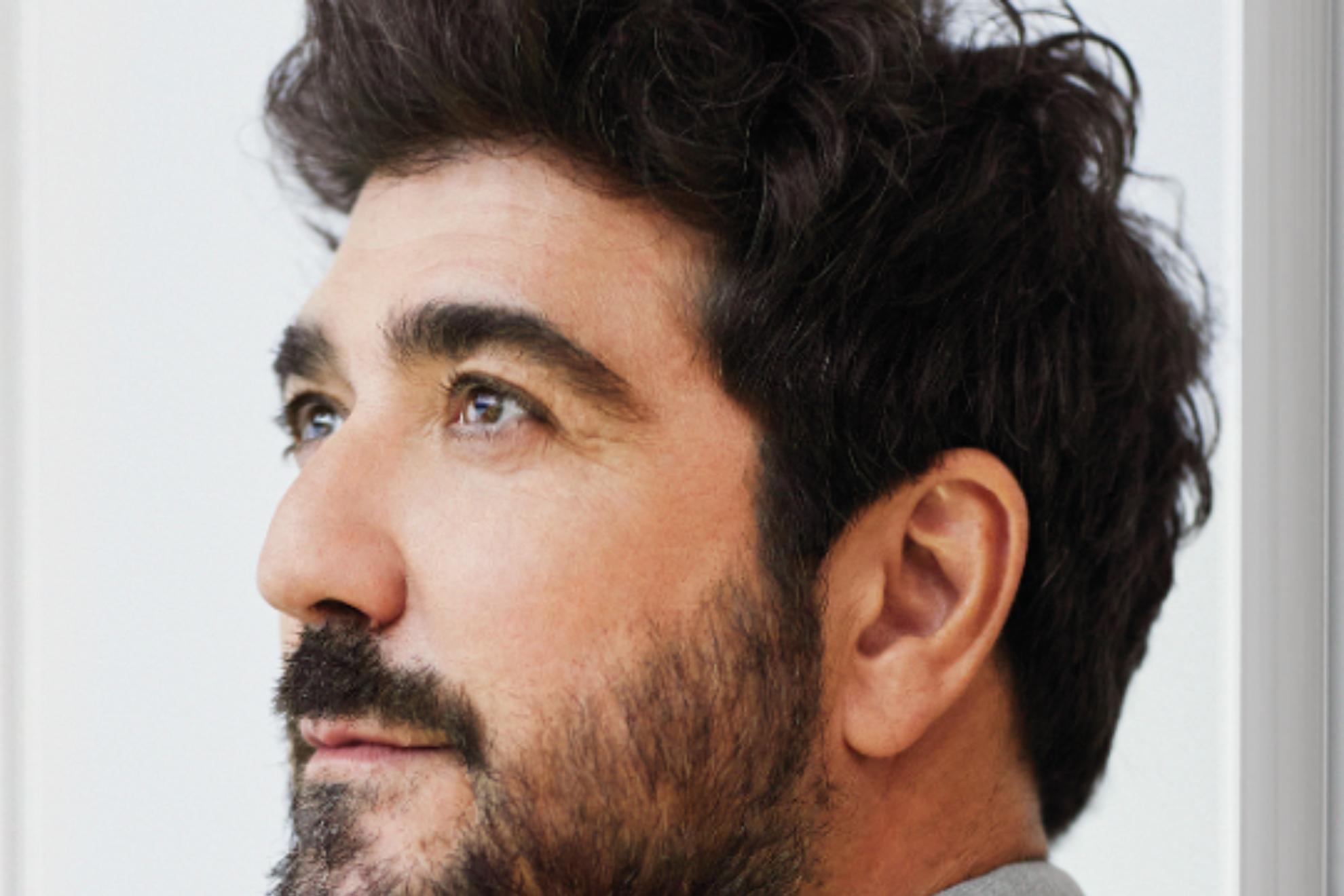 'Inevitablemente yo', el relato más valiente y personal de Antonio Orozco