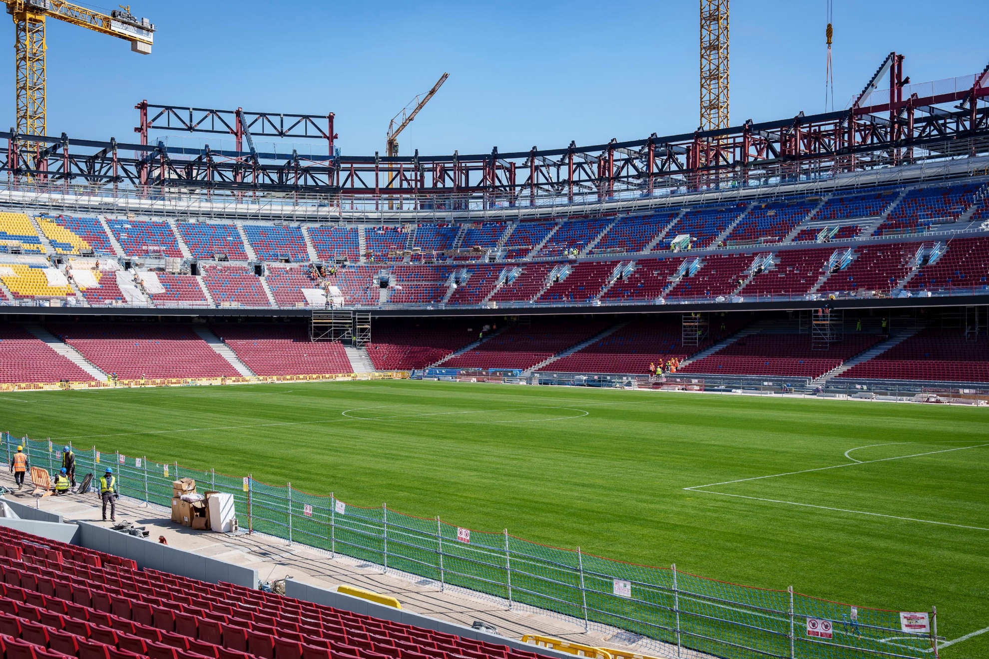 El Spotify Camp Nou gana tiempo