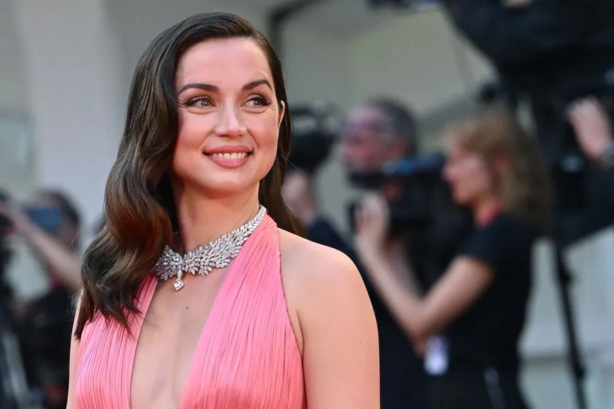 Ana de Armas habla sin filtros sobre la escena que más odió rodar en ...