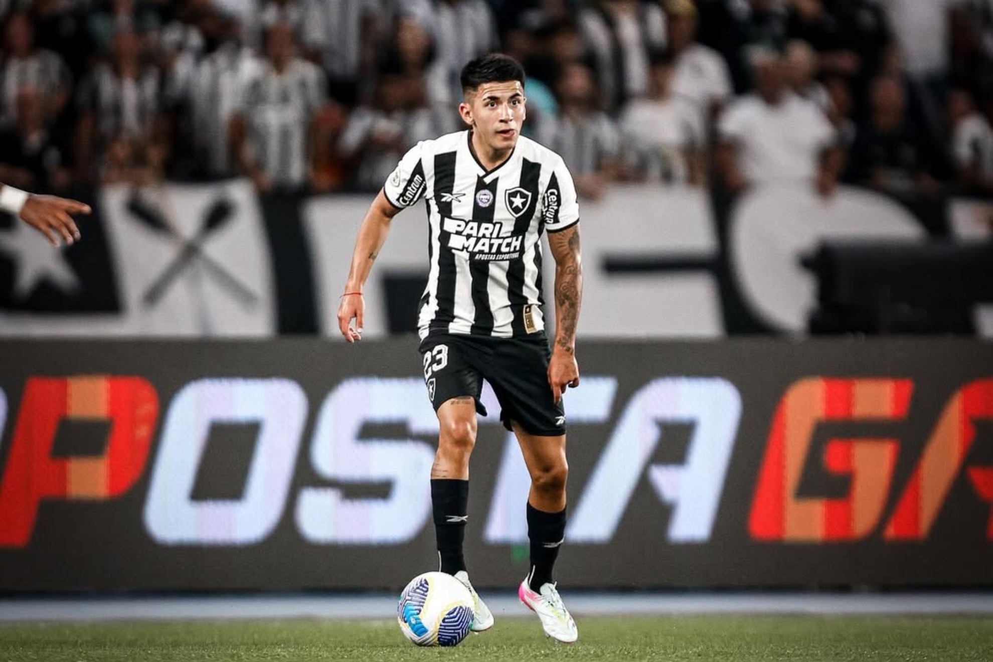 La FIFA sanciona al Botafogo por el fichaje de Thiago Almada