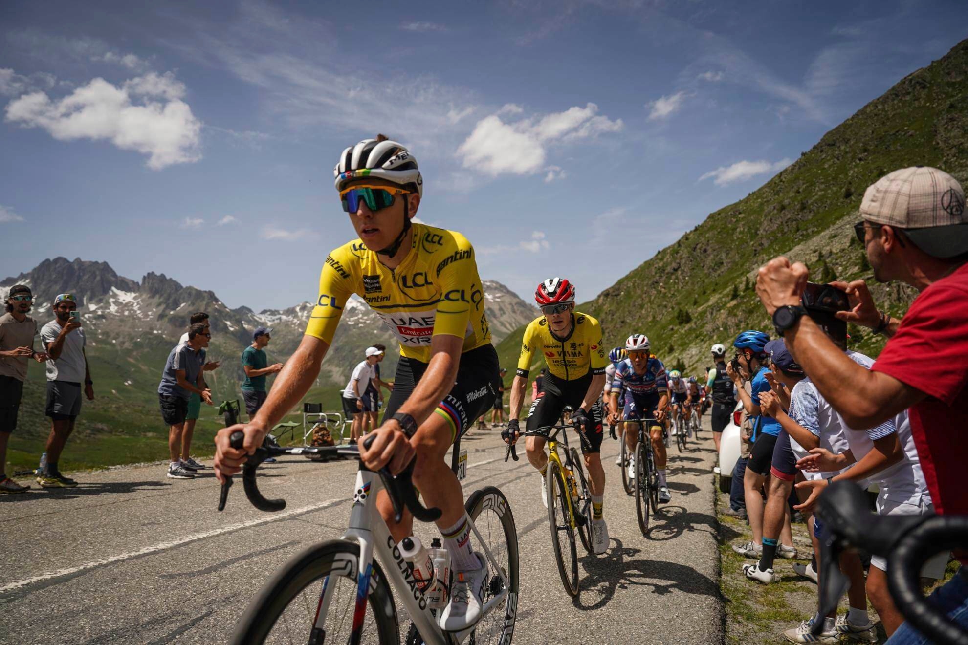 Tadej Pogacar roza la 100ª y manda un aviso para el Tour: "Estoy listo"