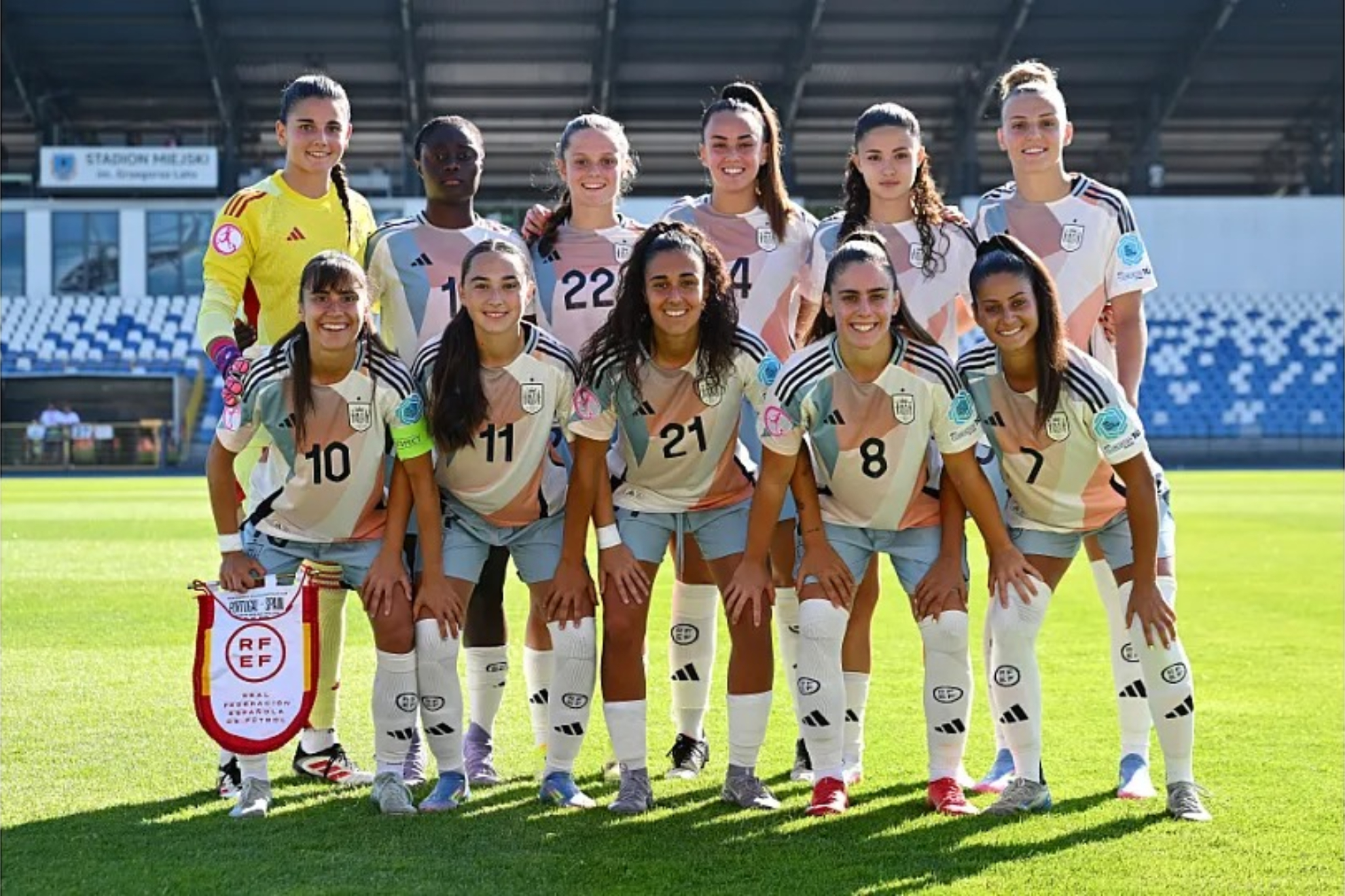 Buenas sensaciones y portería imbatida en el debut en el Europeo