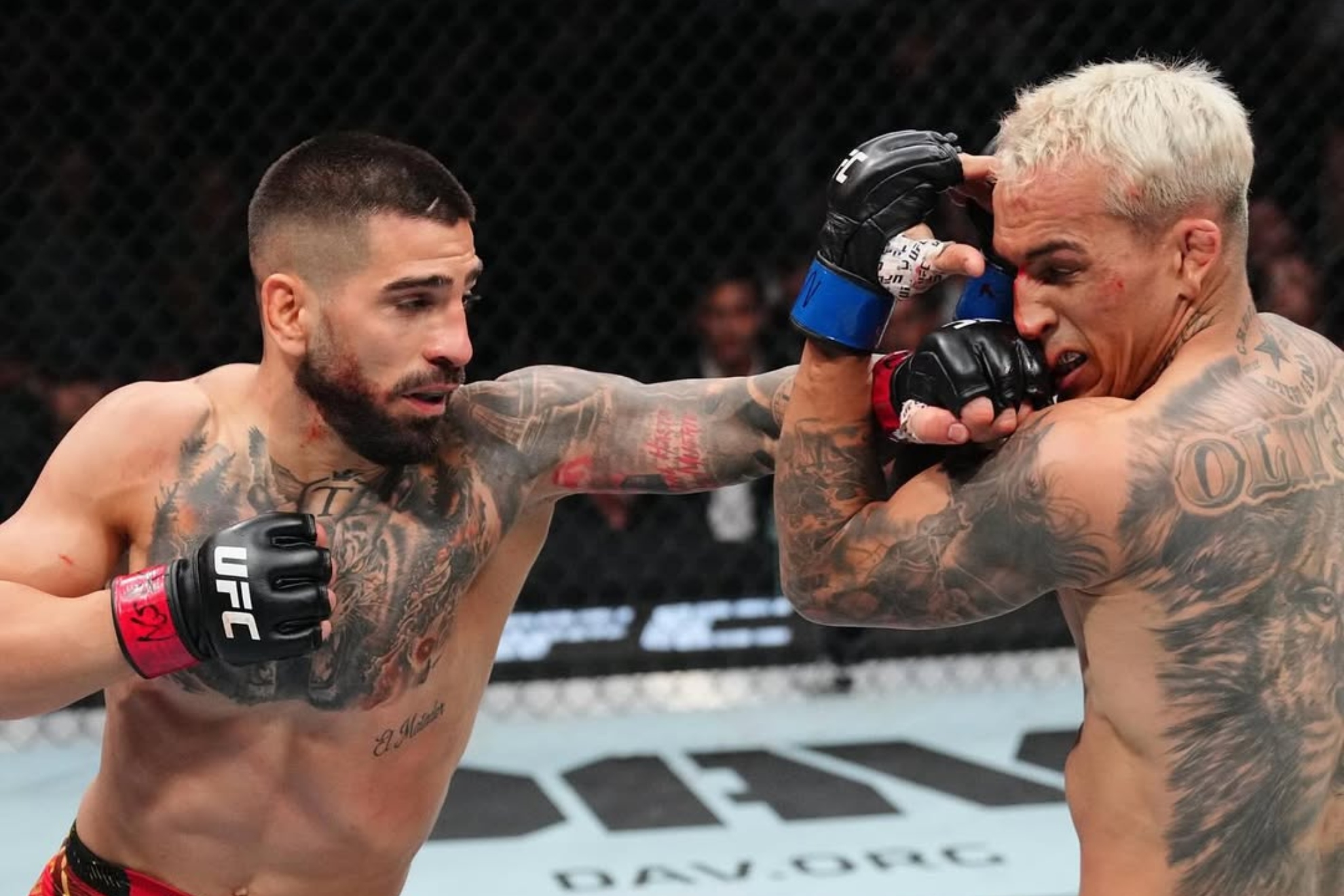 Bokep mutyia i felt the need to scratch an itching desire,