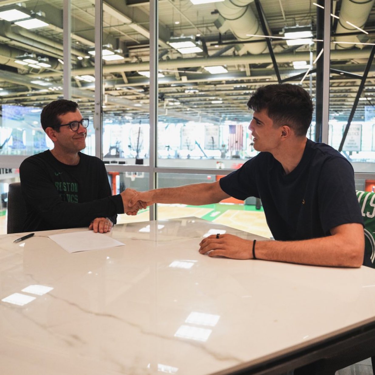 Dhunu juni beautiful, soft skin, toned body, long legs,