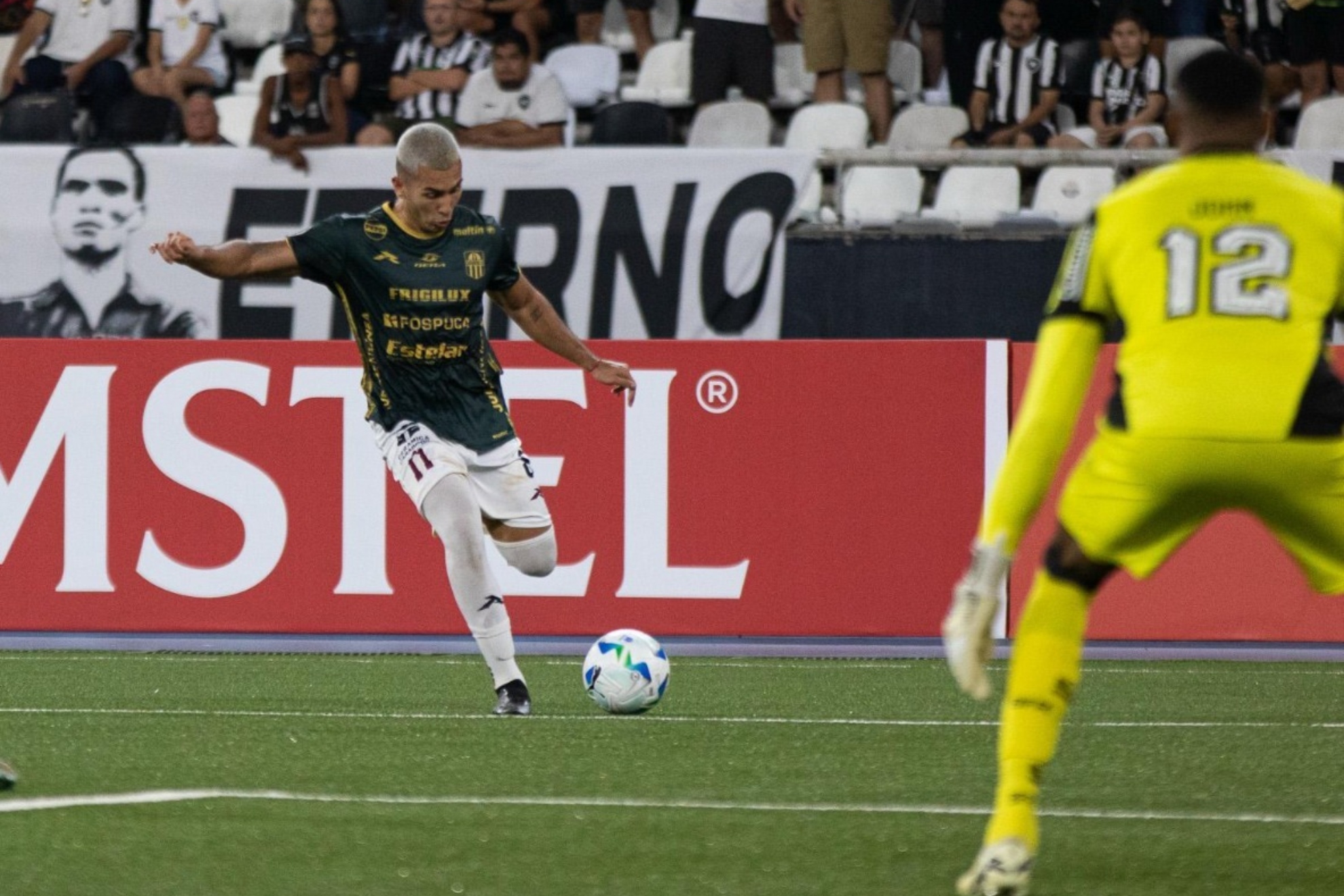 Juan Camilo Pérez, el venezolano de moda que siguen tres Segundas