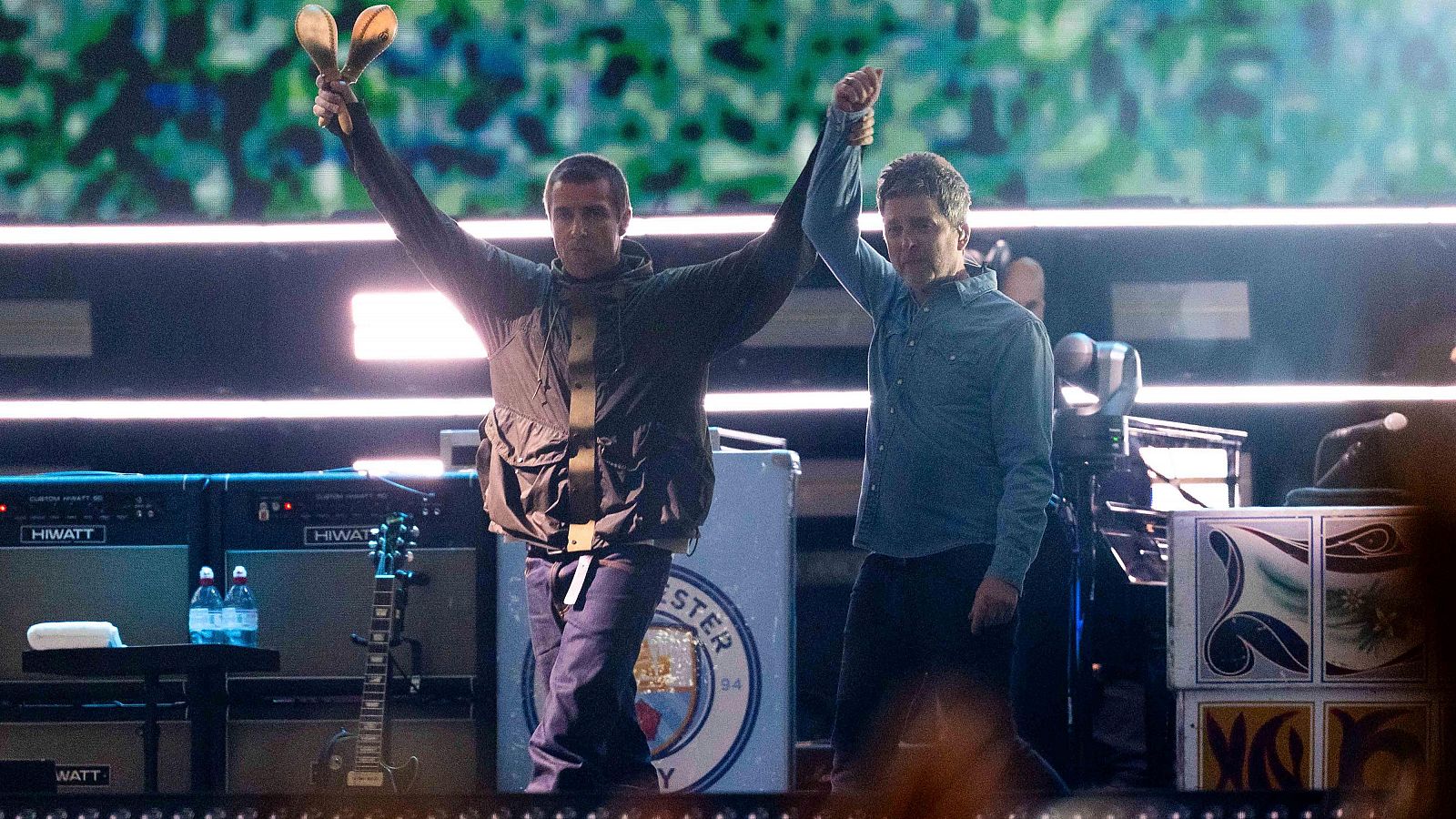 Así arrancó en Cardiff la gira más esperada del grupo 'Oasis' al ...