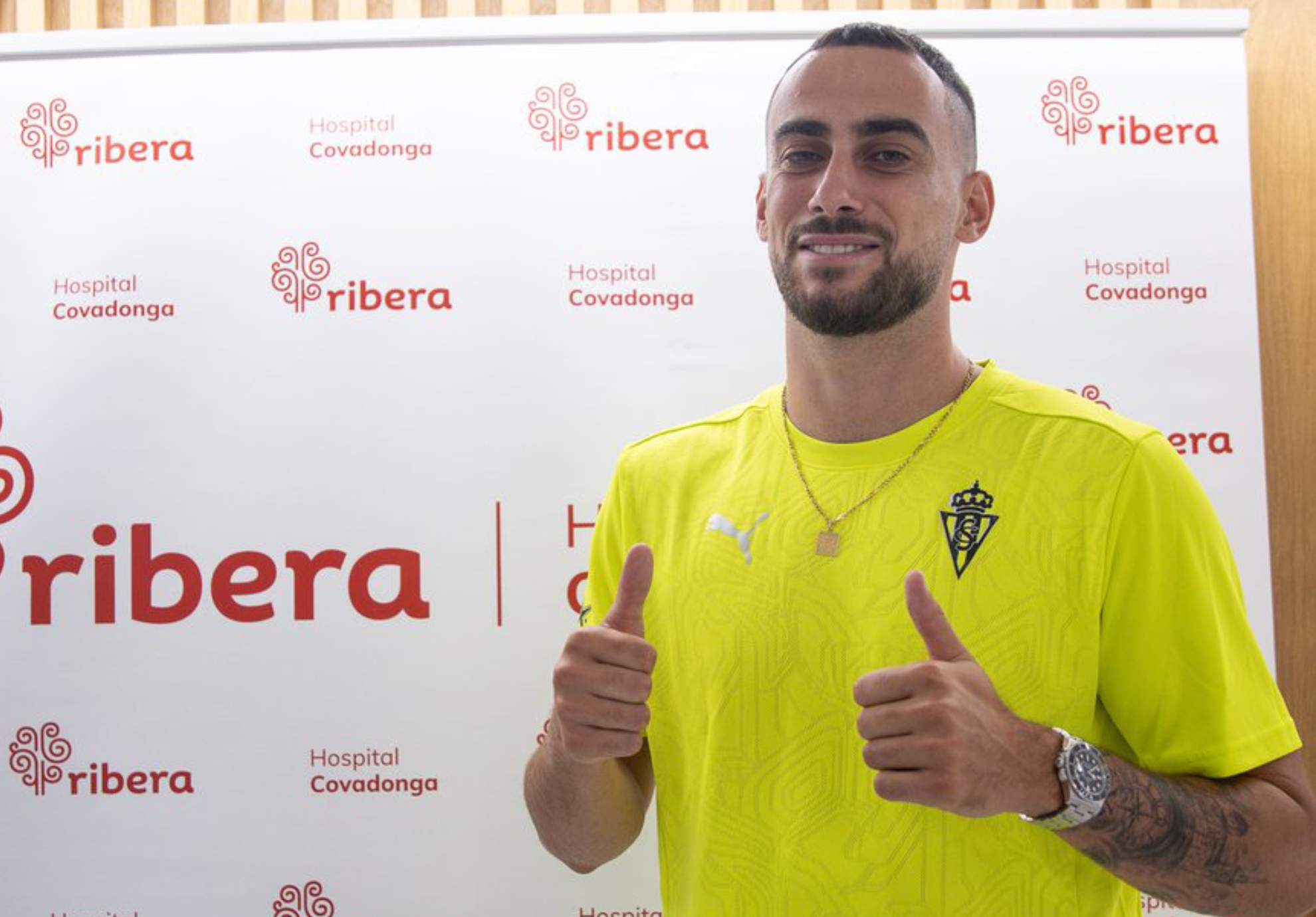 Lucas Perrin llega a Gijón tras desvincularse del Hamburgo