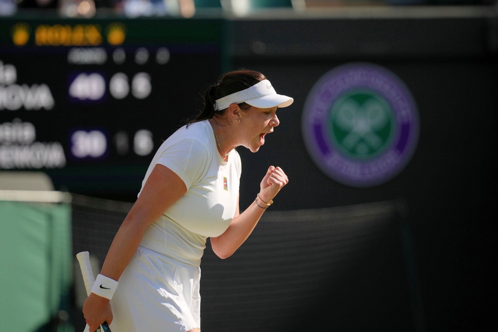 La increíble historia de superación de Anisimova: de dejar el tenis por ...