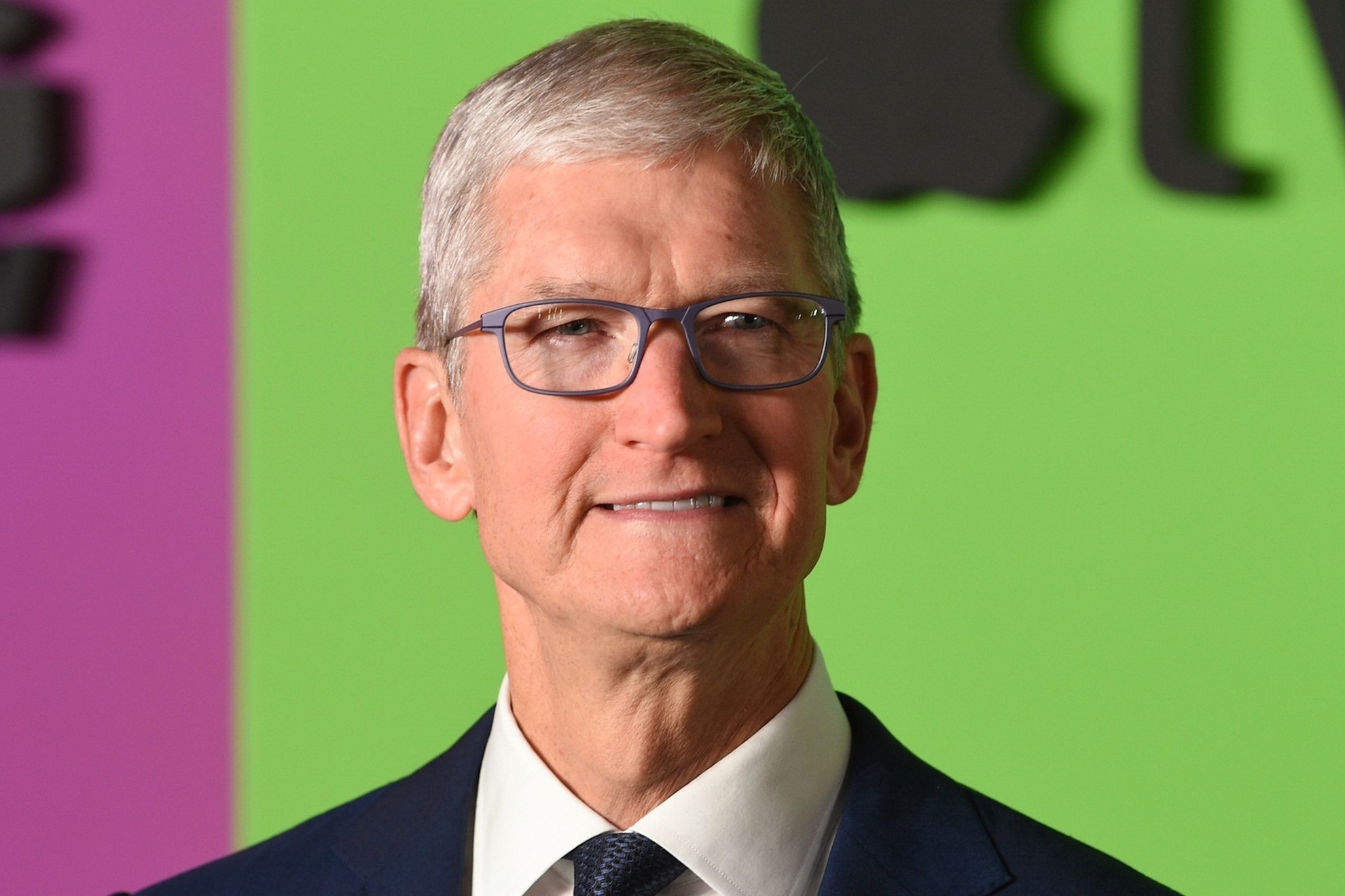 Alerta en Apple: piden despedir a Tim Cook y fichar un nuevo CEO