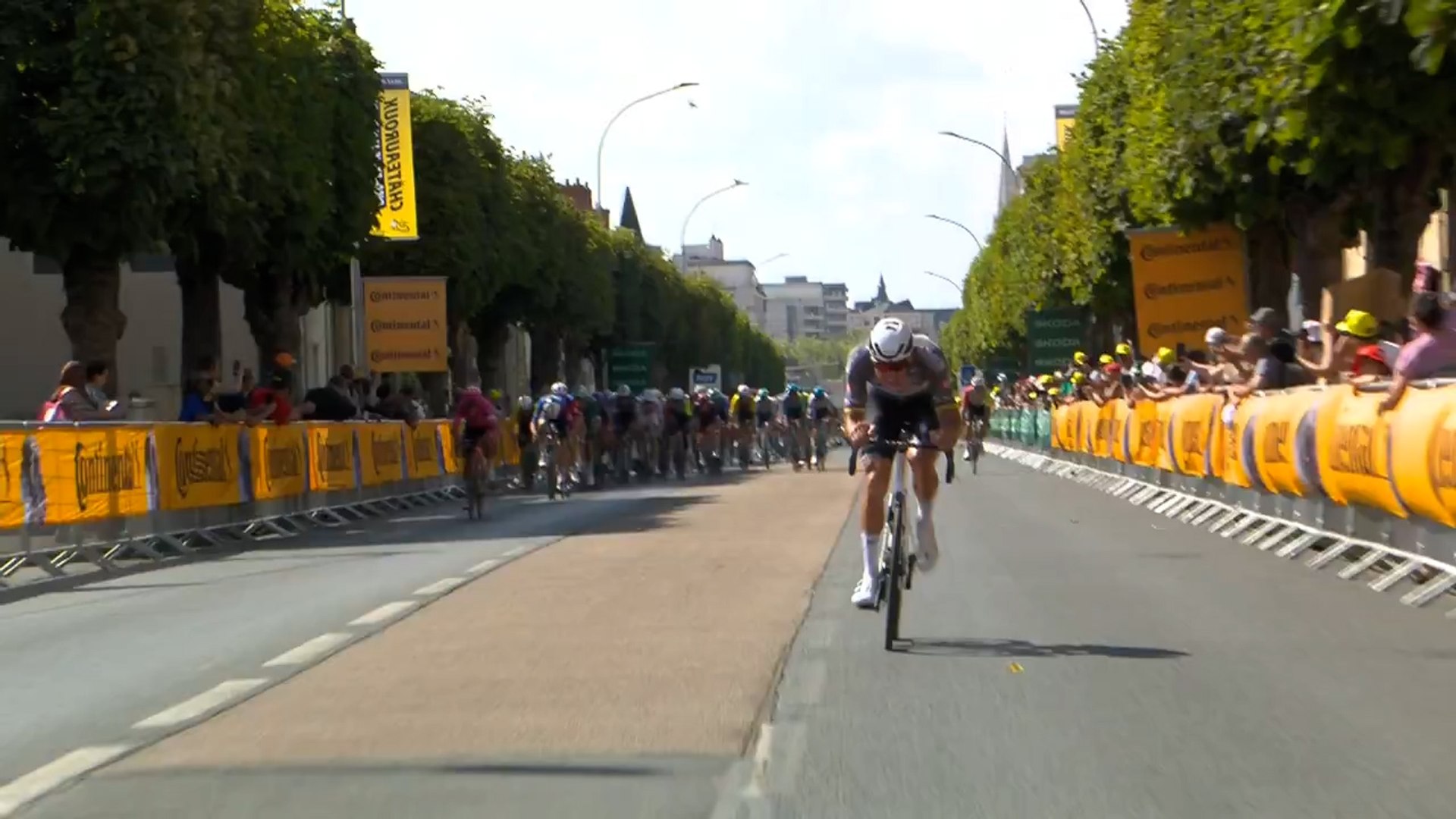 La campaña de Movistar para el Tour que homenajea a los gregarios