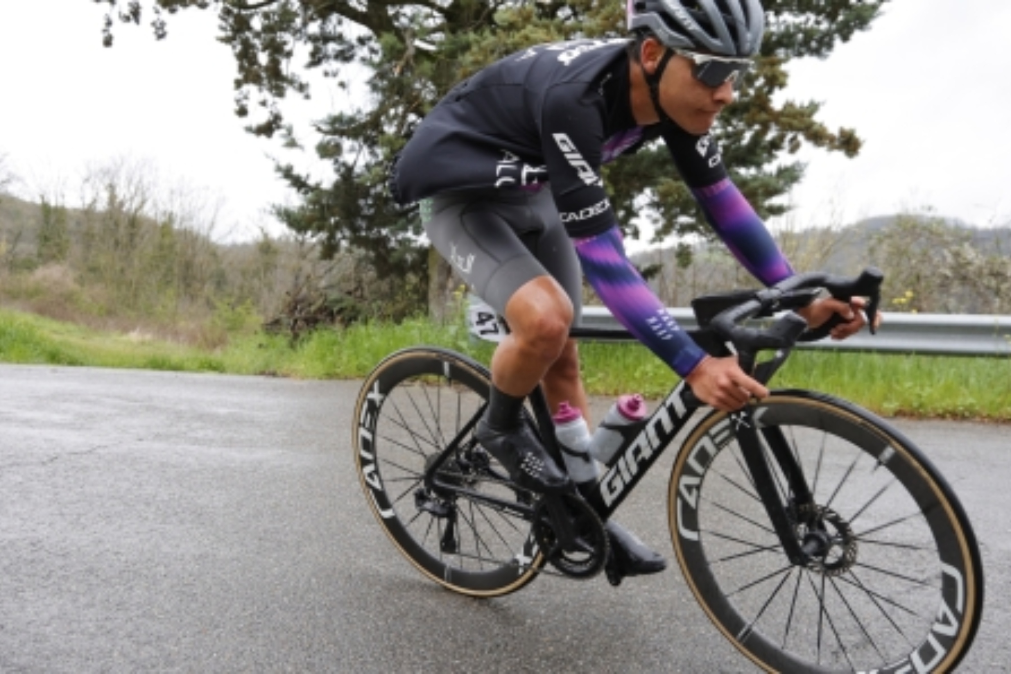 Tragedia en el Giro del Valle de Aosta: muere a los 19 años Samuele ...