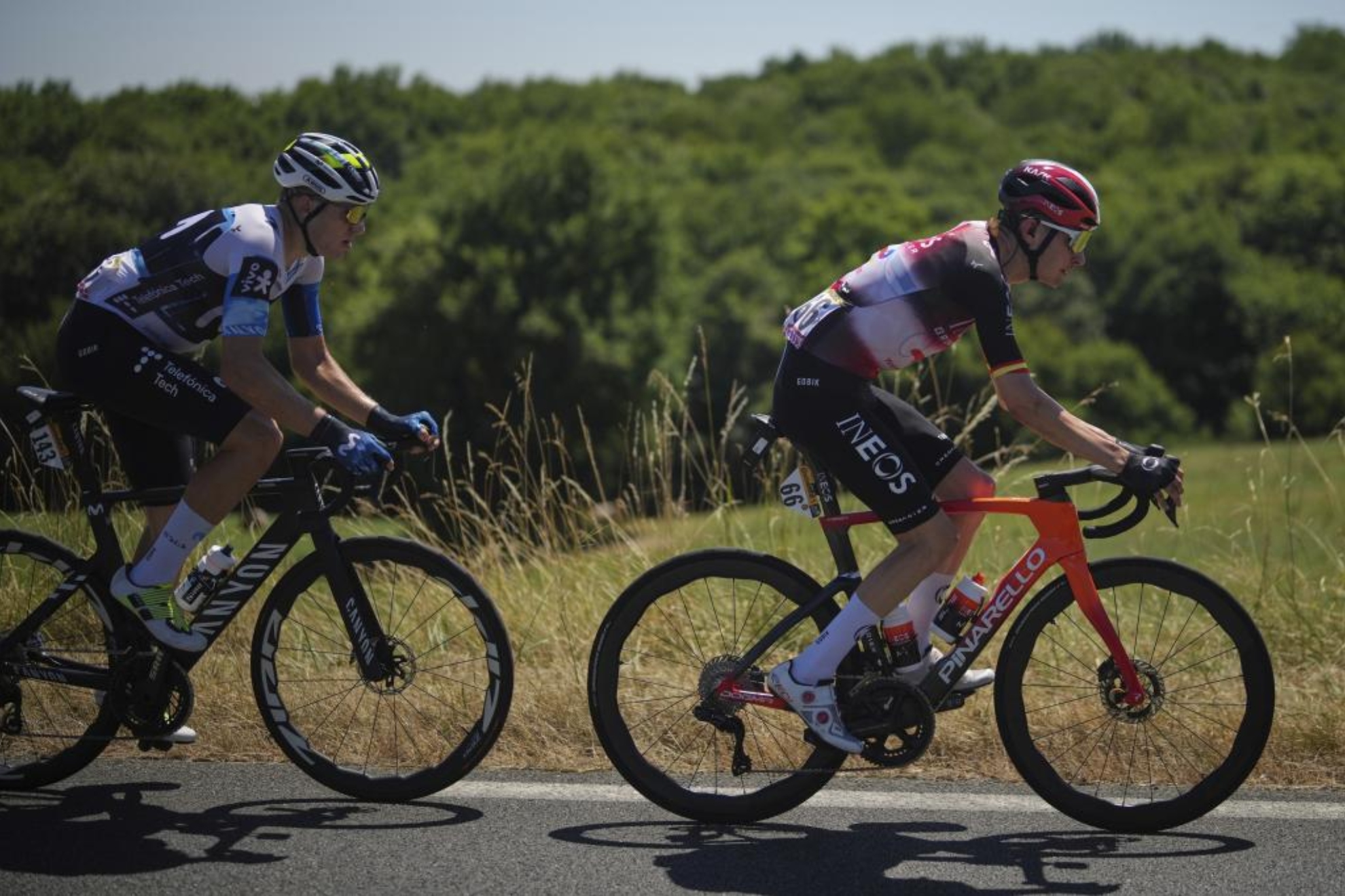 Desde Ineos lo avisan: "Ahora empieza el Tour para Carlos Rodríguez”