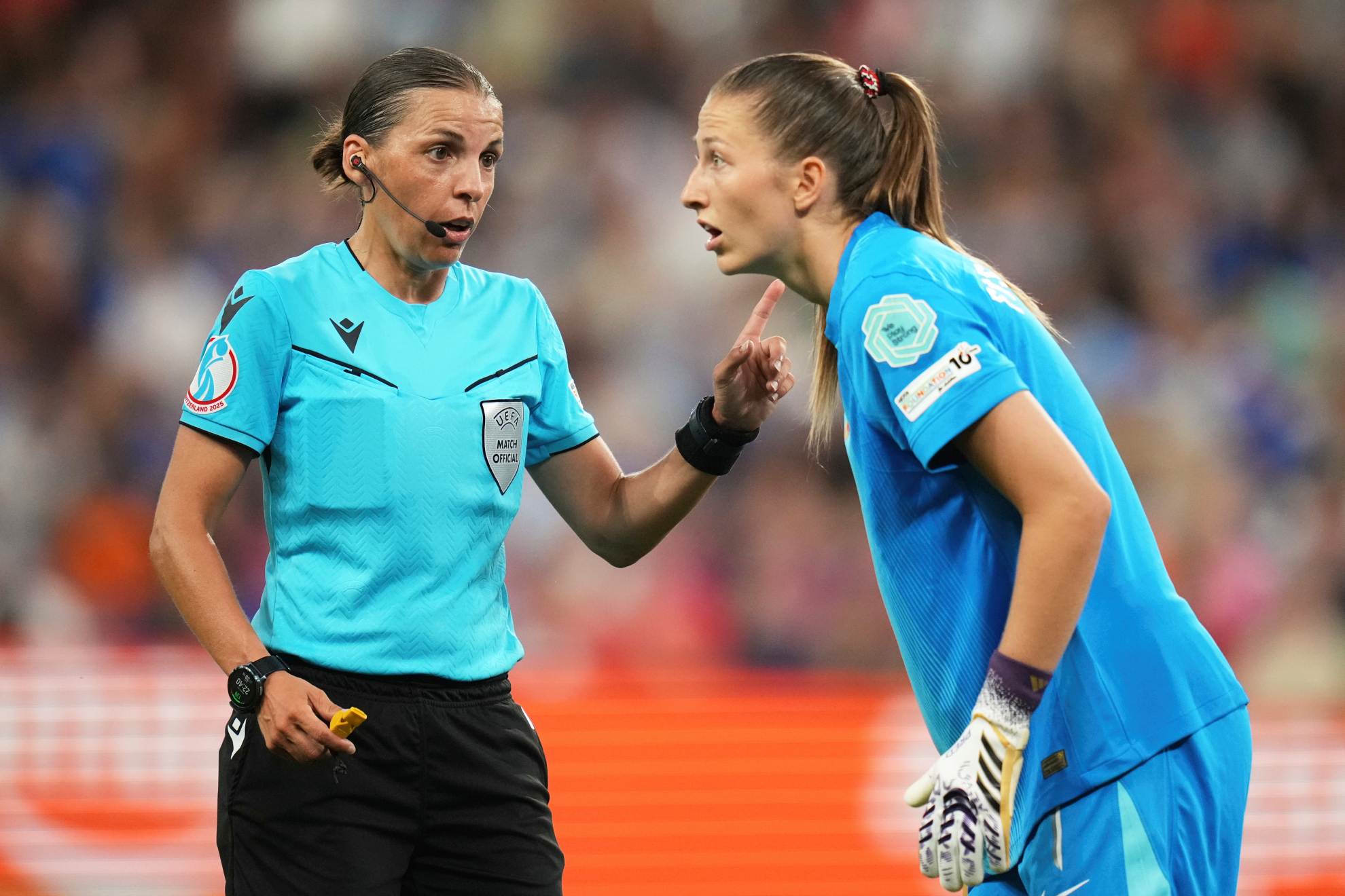 ¿Por qué el penalti a Ada Hegerberg no fue anulado por fuera de juego?