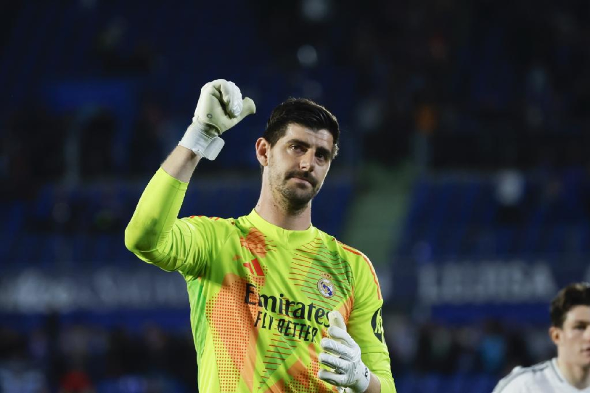 Courtois y sus siete vidas de blanco