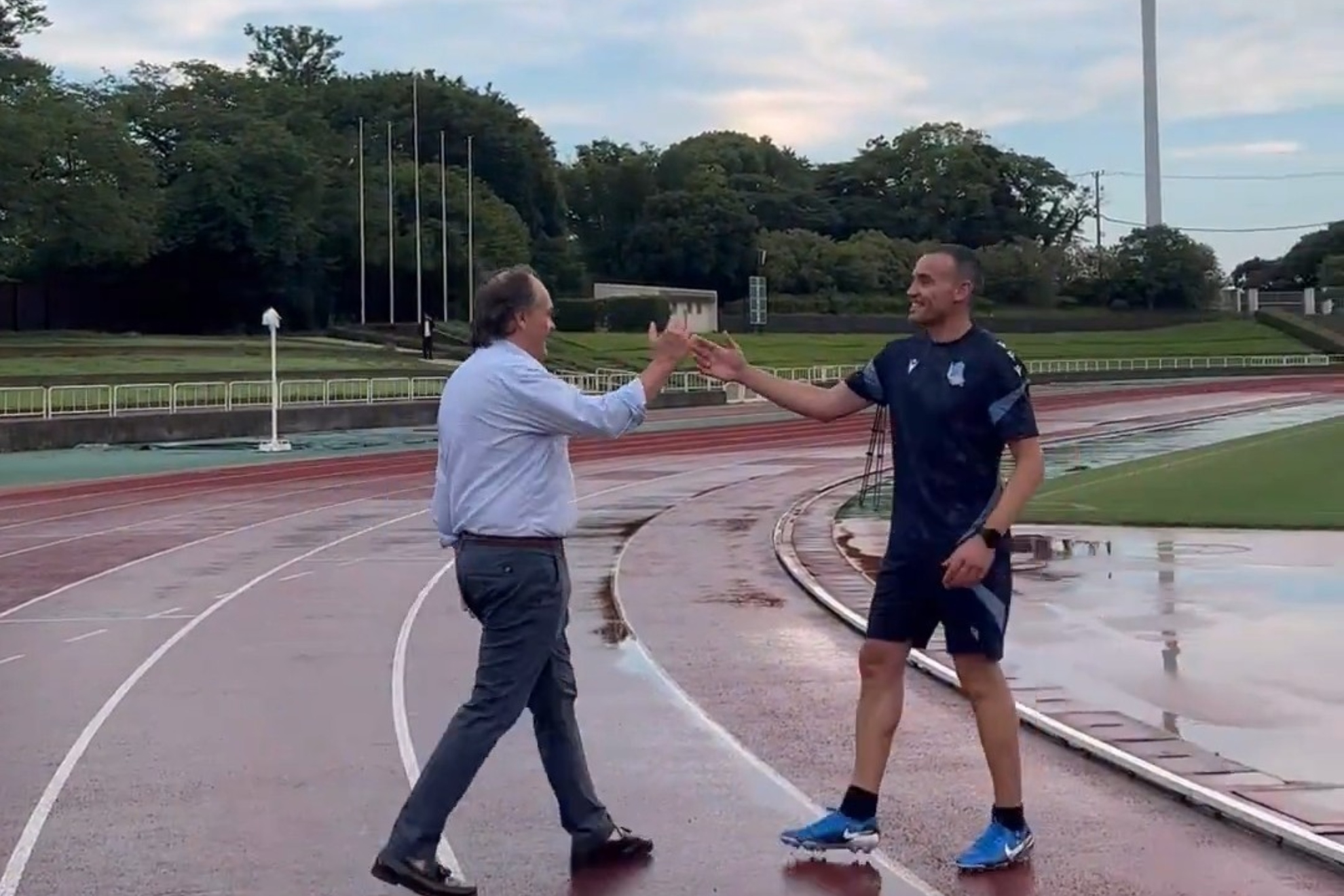 Luvvdestinyy1 nude not to mention, her tiny frame, she