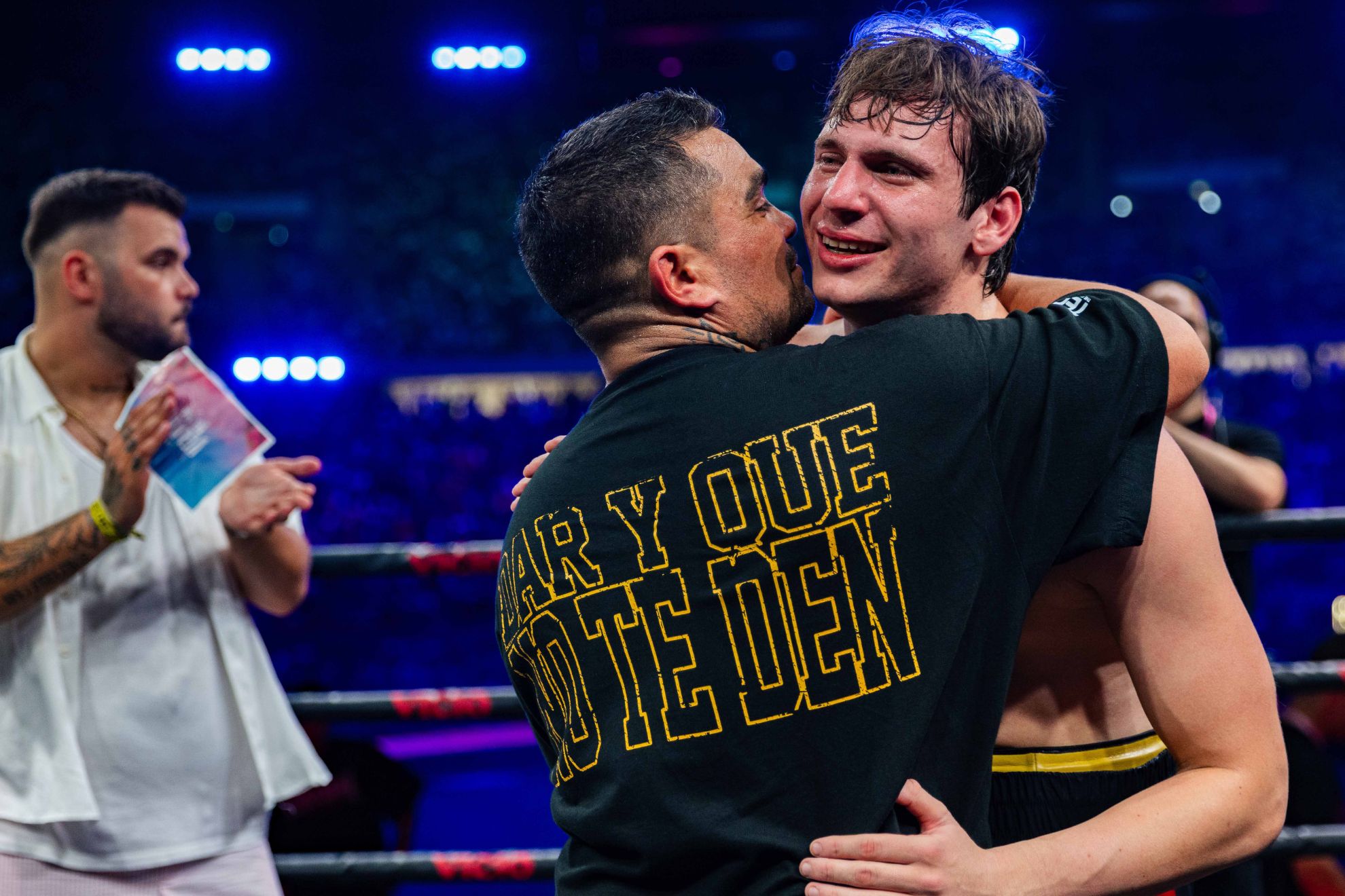 Gaspi, emocionado con el público español a pesar de perder en La Velada ...