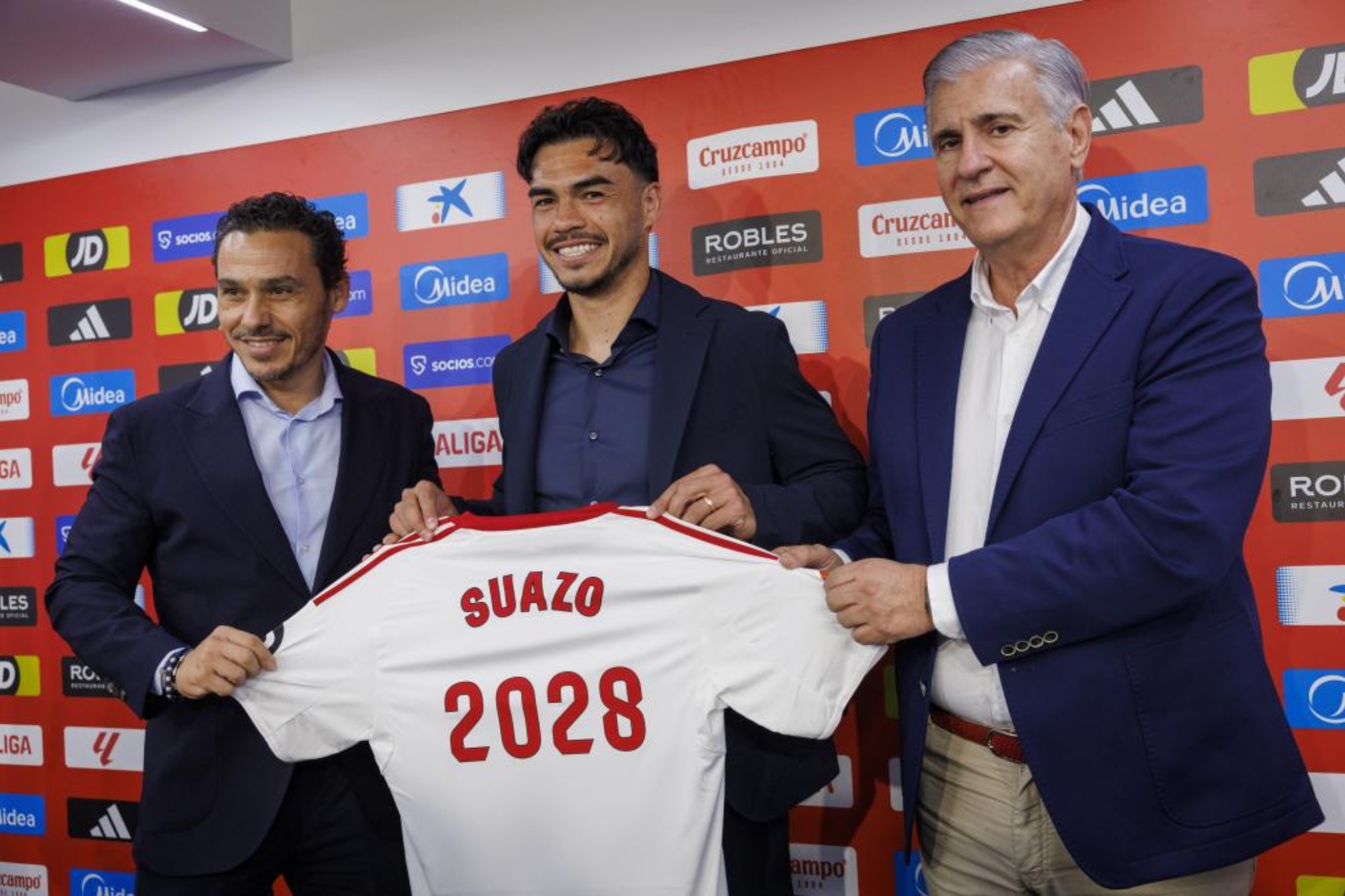 El nuevo orden en el lateral izquierdo del Sevilla