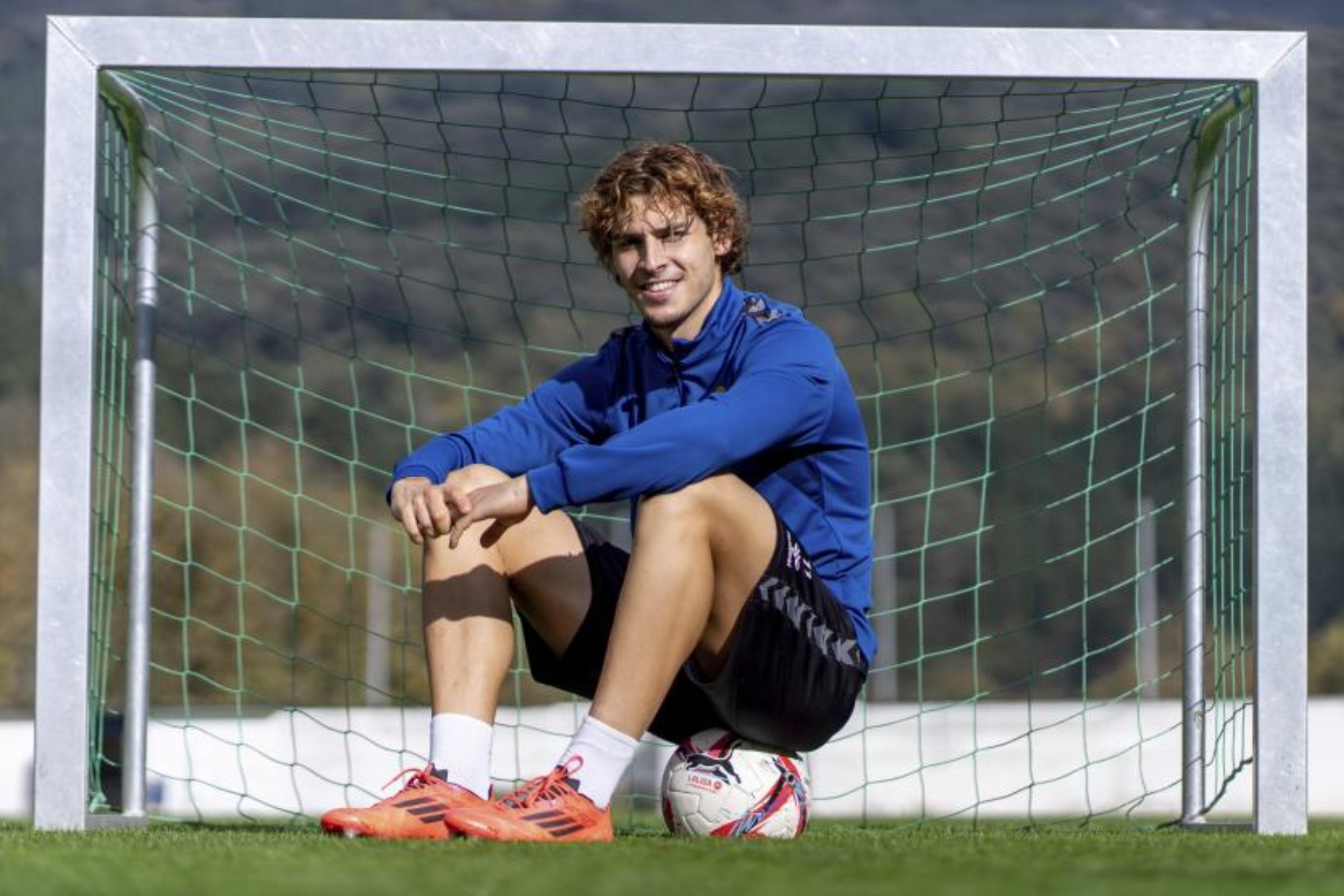 Un 'león' del área para el Granada: Jorge Pascual ya es rojiblanco