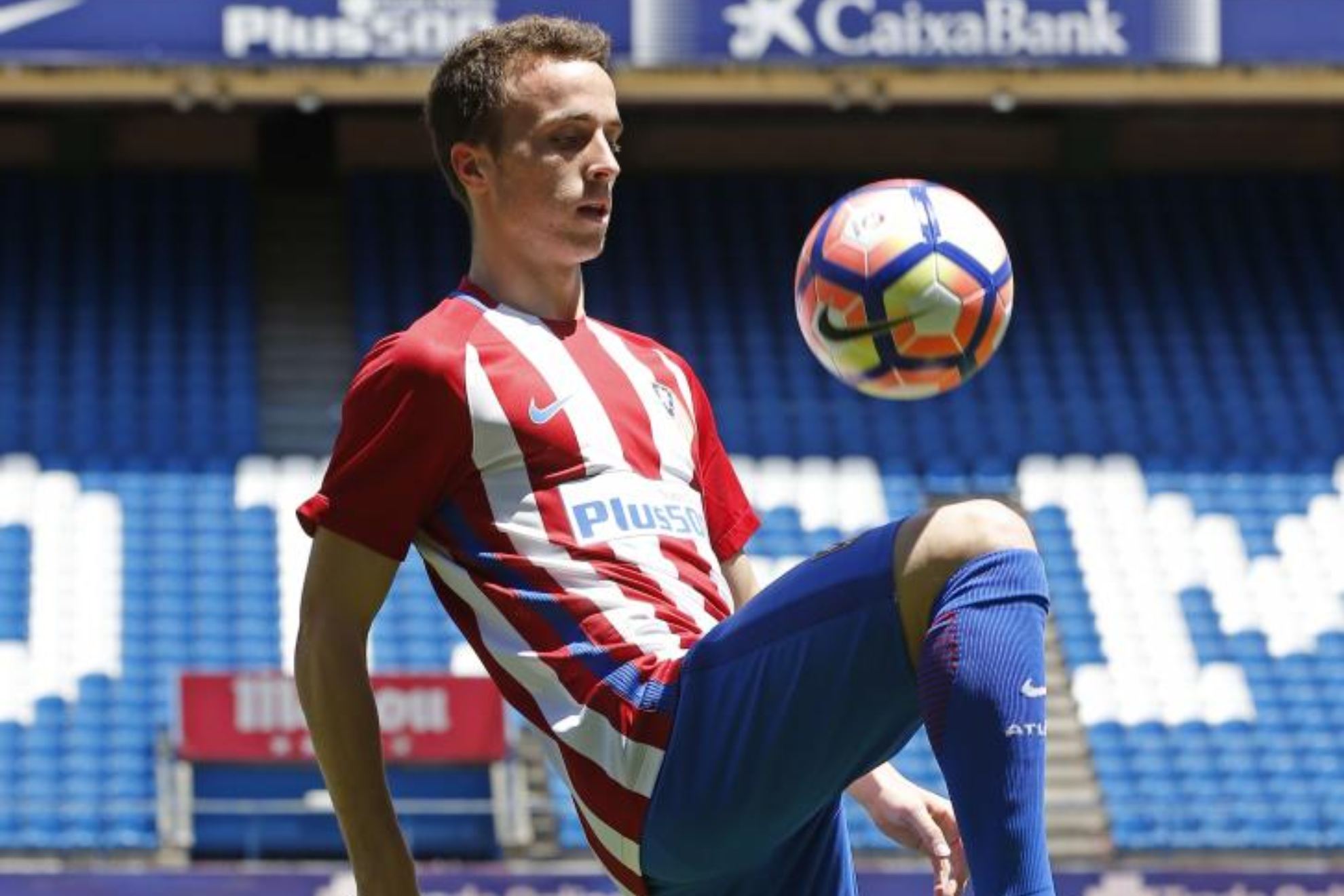 Oporto-Atlético: Un estreno, un emotivo homenaje