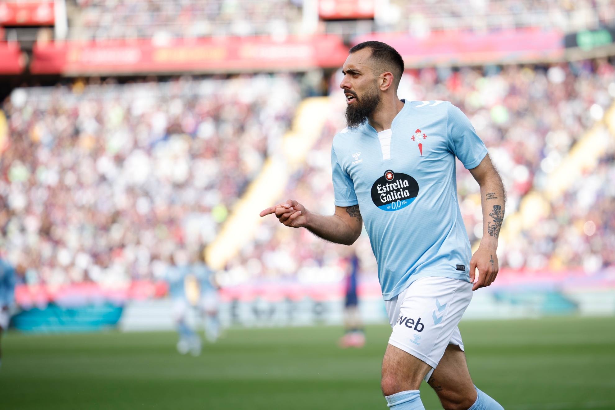 Con la llegada de Borja Iglesias, el Celta da prácticamente por cerrado ...